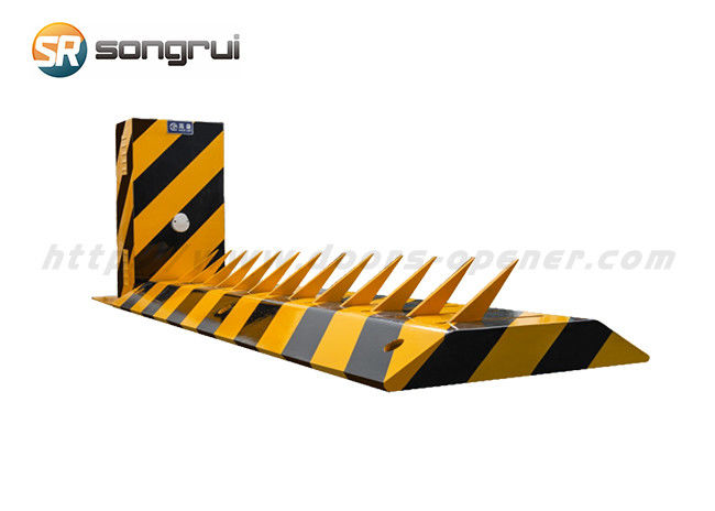 Remote Control 12mm Traffic Roadblocks , IP67 Spike Tyre Killer